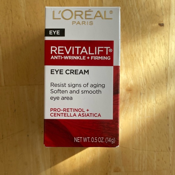 L'Oreal | Skincare | Loral Revitalift Eye Cream Softens Smooths Eye ...